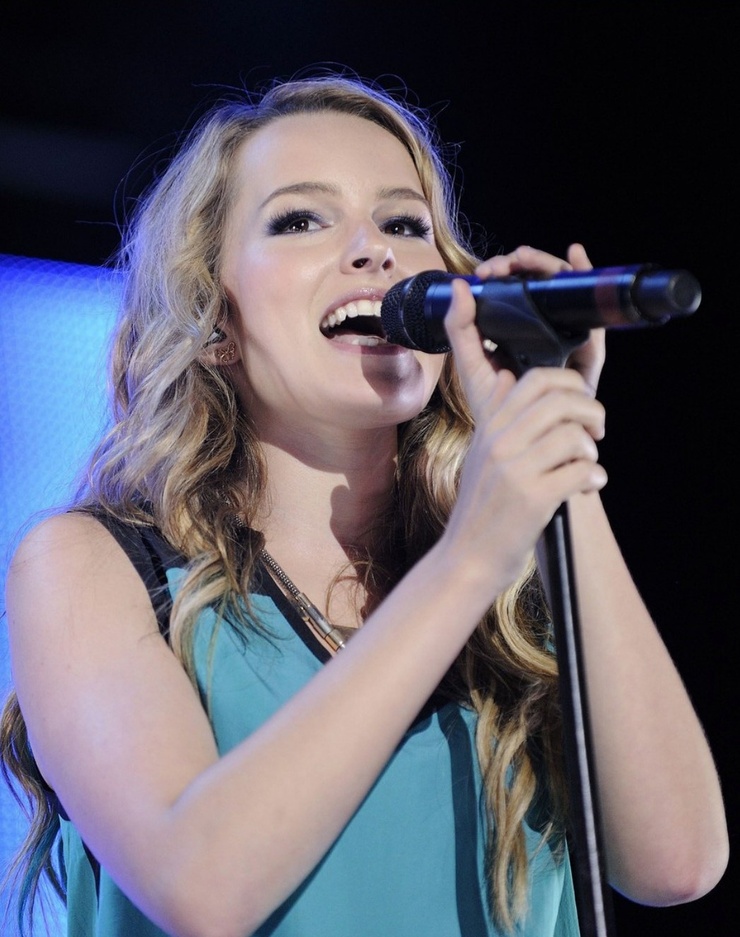 Picture of Bridgit Mendler