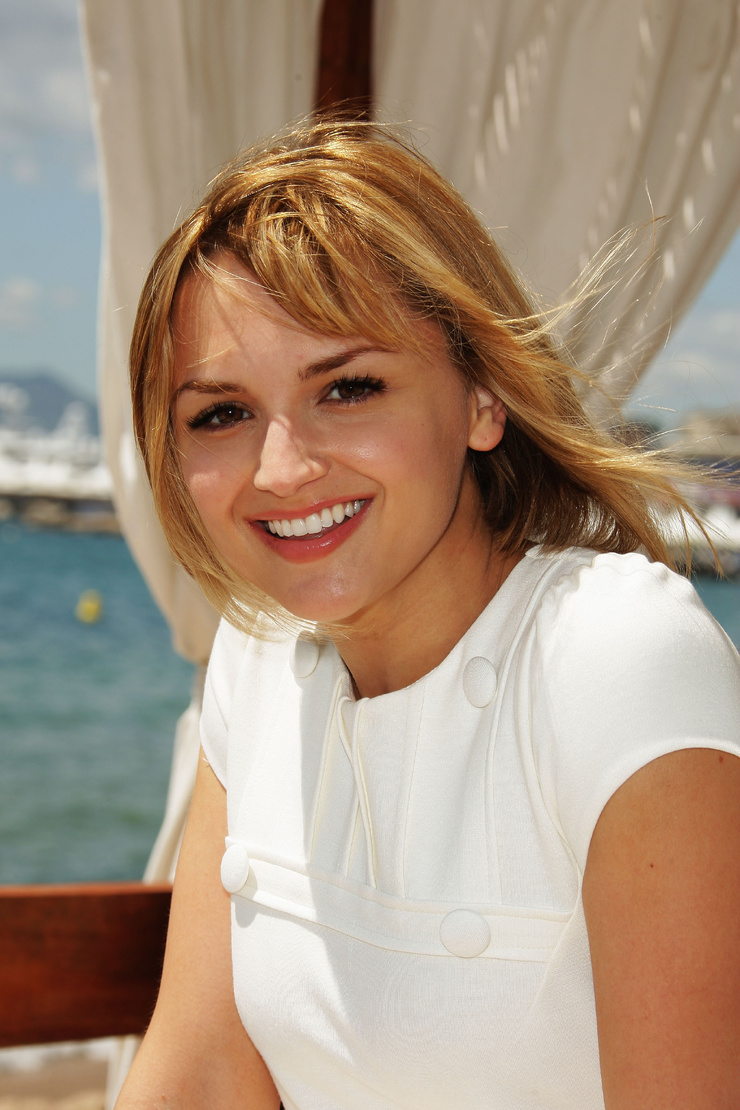 Picture of Rachael Leigh Cook