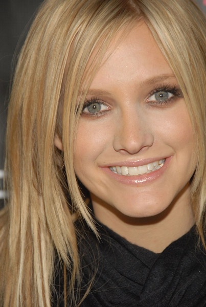 Picture of Ashlee Simpson