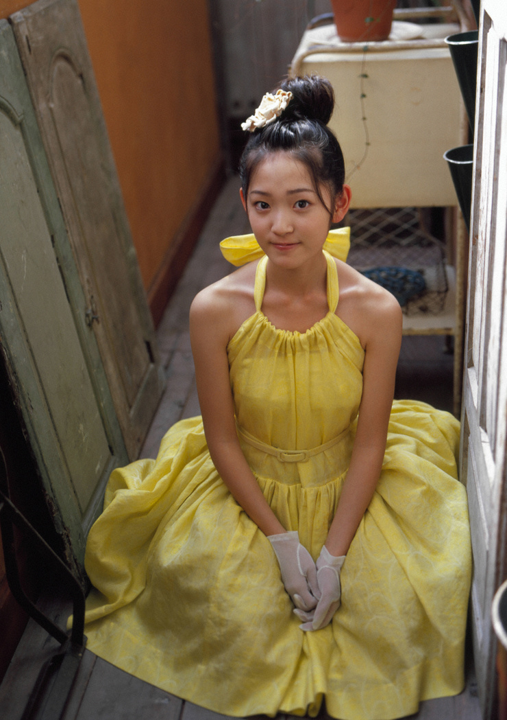 Picture of Airi Suzuki