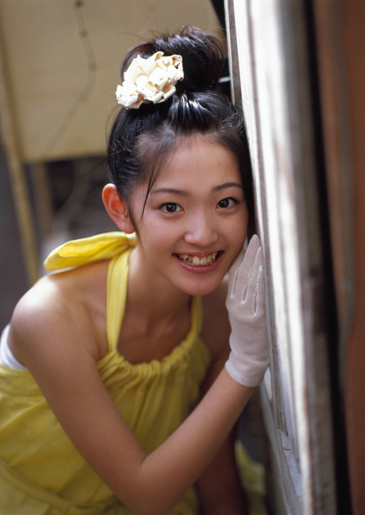 Picture of Airi Suzuki