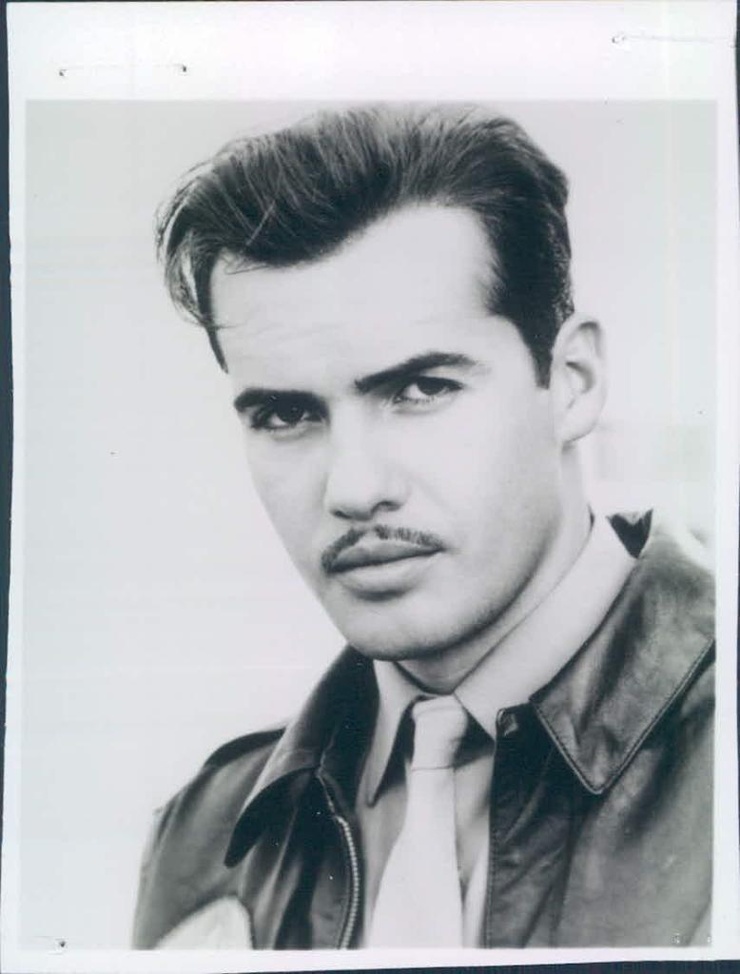 Picture of Billy Zane