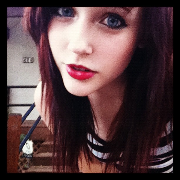 Picture of Nicole Elliott