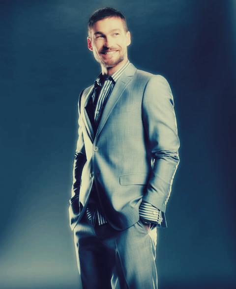 Picture of Andy Whitfield