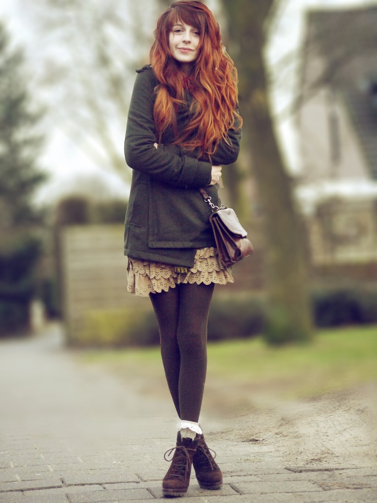 Picture of Nadia Esra