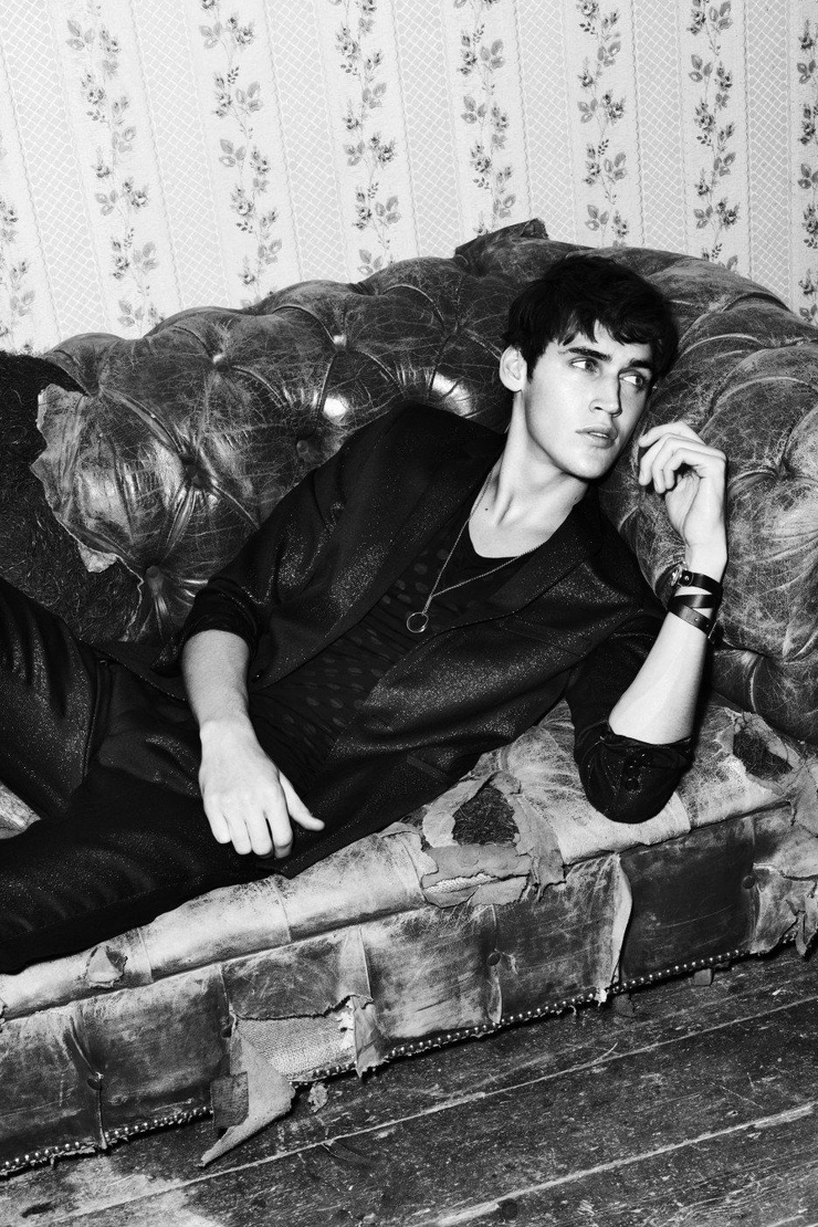 Image of Isaac Carew