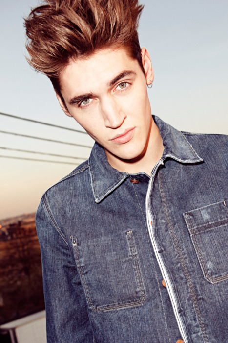 Picture of Isaac Carew