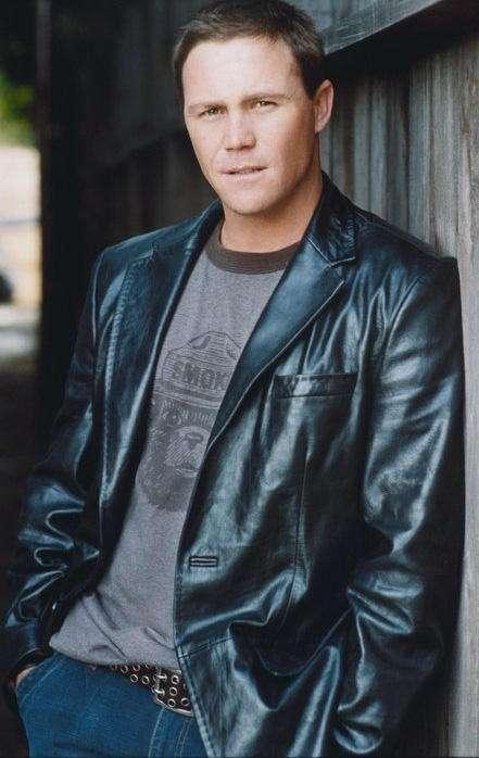 Brian Krause picture
