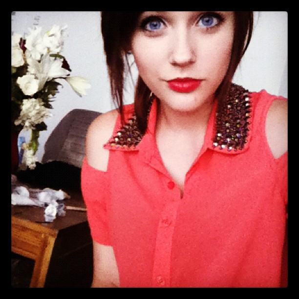 Picture of Nicole Elliott