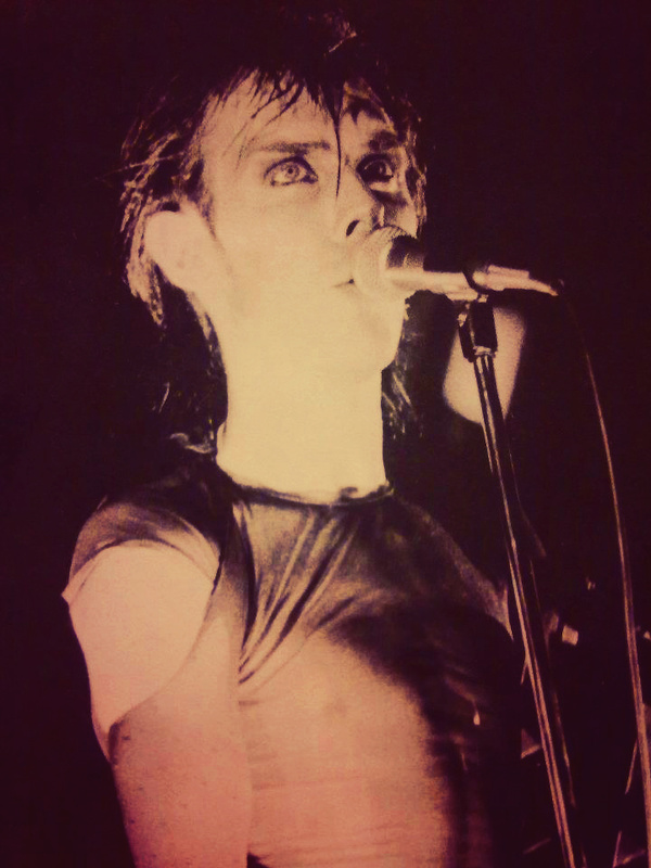 Pete Murphy. | Peter murphy, Astro zombies, Siouxsie & the banshees