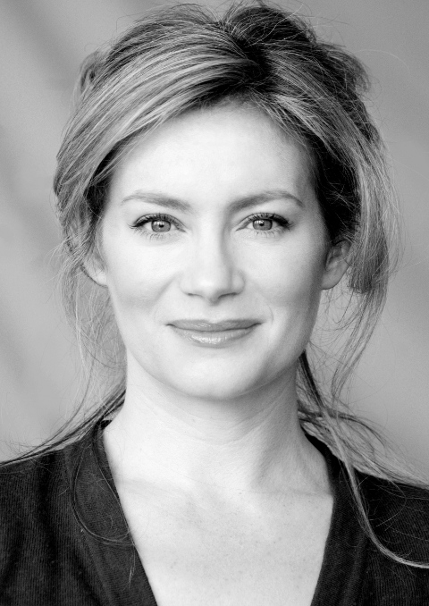 Picture of Amanda Douge