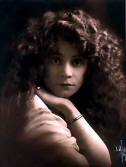 Picture of Minta Durfee