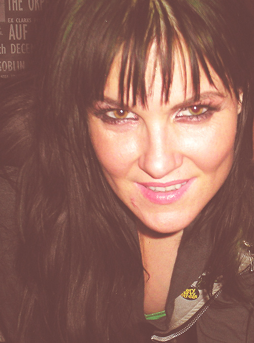 Picture of Amy Dumas