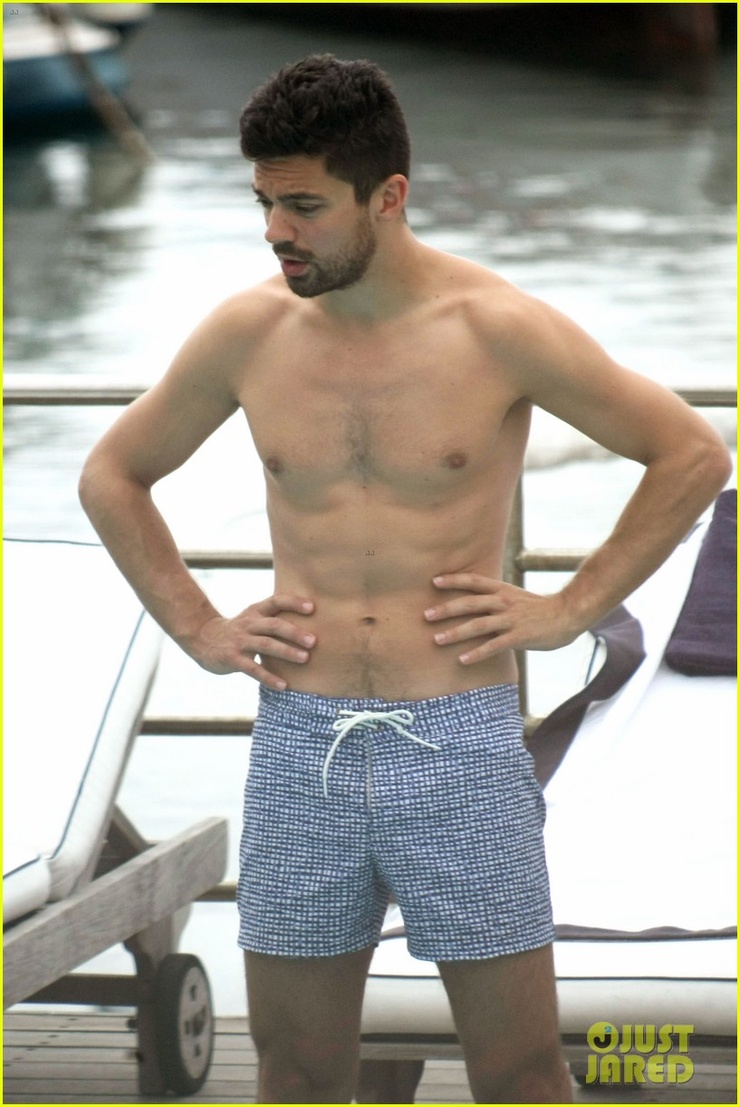 Picture of Dominic Cooper