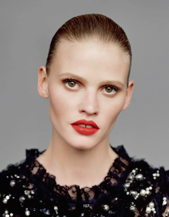 Picture of Lara Stone