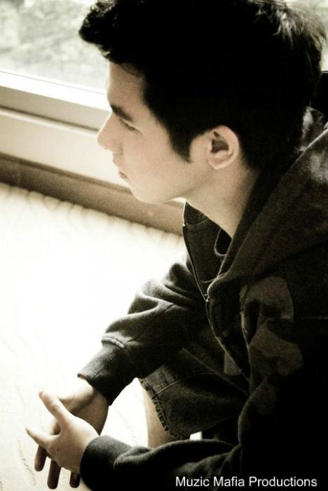 Picture of Raymond Abracosa