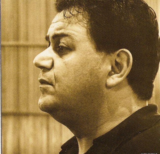 Picture of Manos Hadjidakis