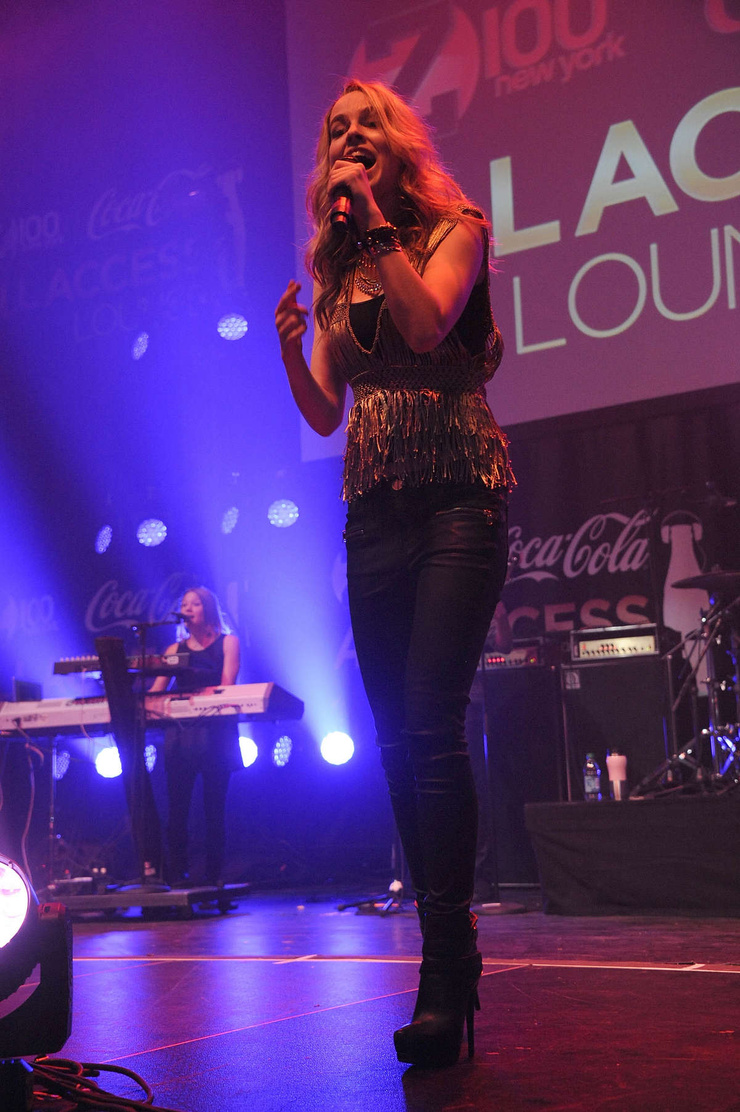 Picture of Bridgit Mendler