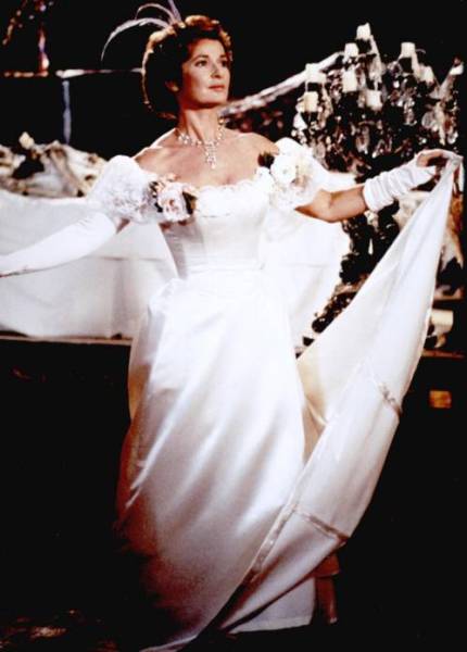 Picture of Stephanie Beacham