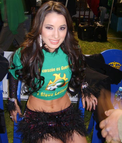 Image of Cynthia Rodríguez