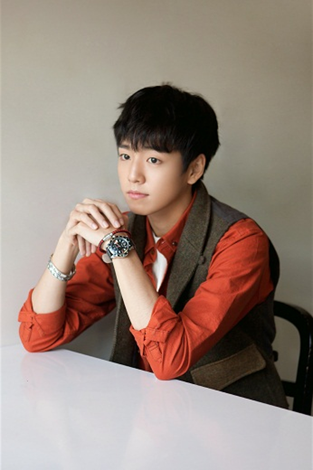 Lee Hyun Woo picture