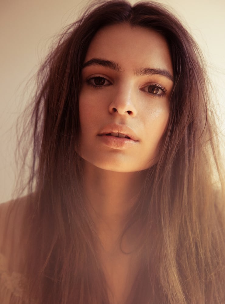 Picture of Emily Ratajkowski
