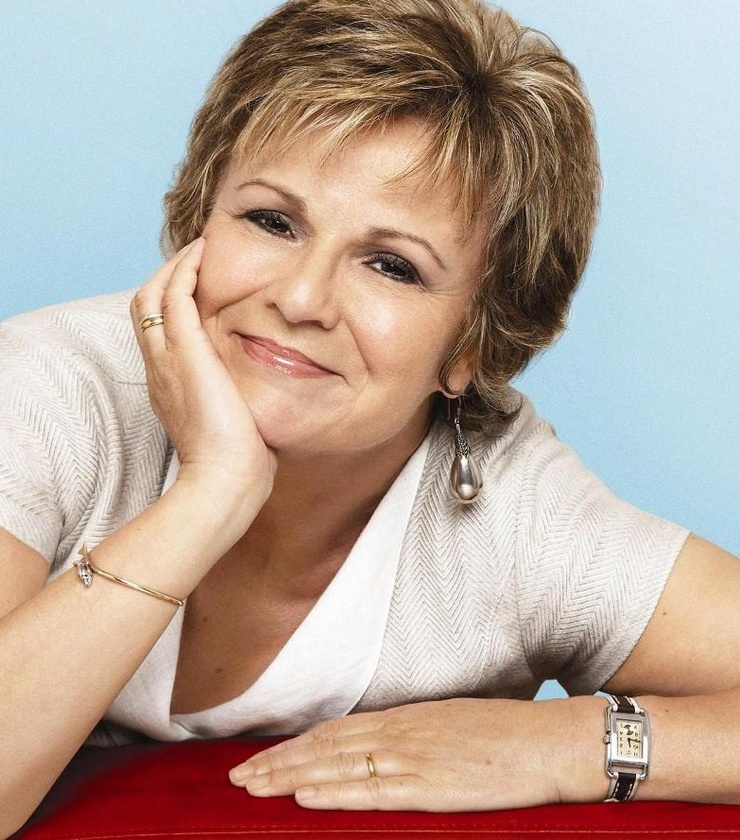Picture of Julie Walters