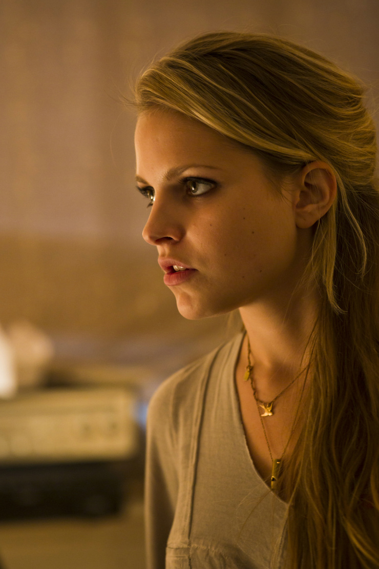 Sarah-Jeanne Labrosse picture