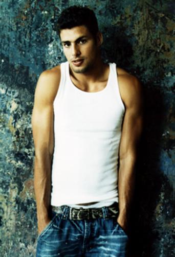 Image of Cauã Reymond