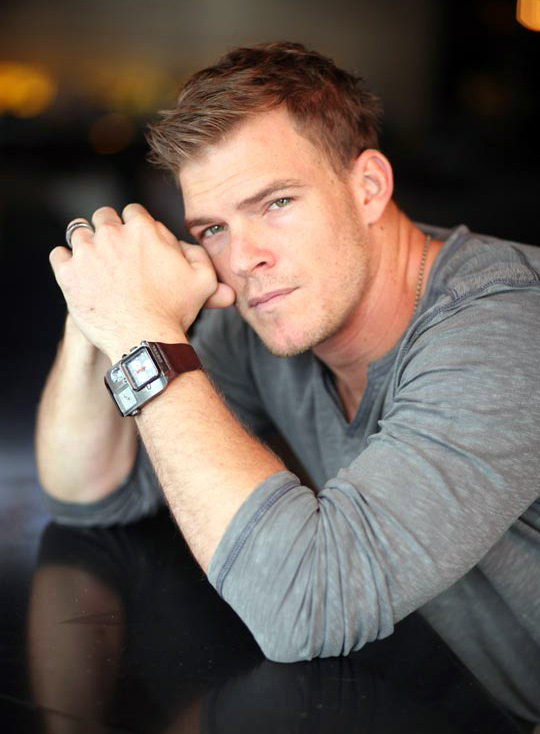 Picture of Alan Ritchson