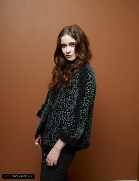 Image of Alice Englert