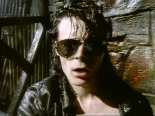 Picture of Andrew Eldritch