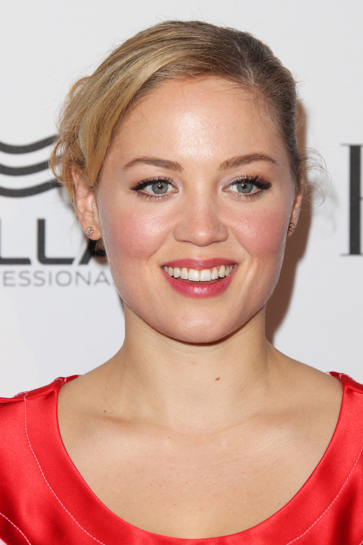 Picture of Erika Christensen