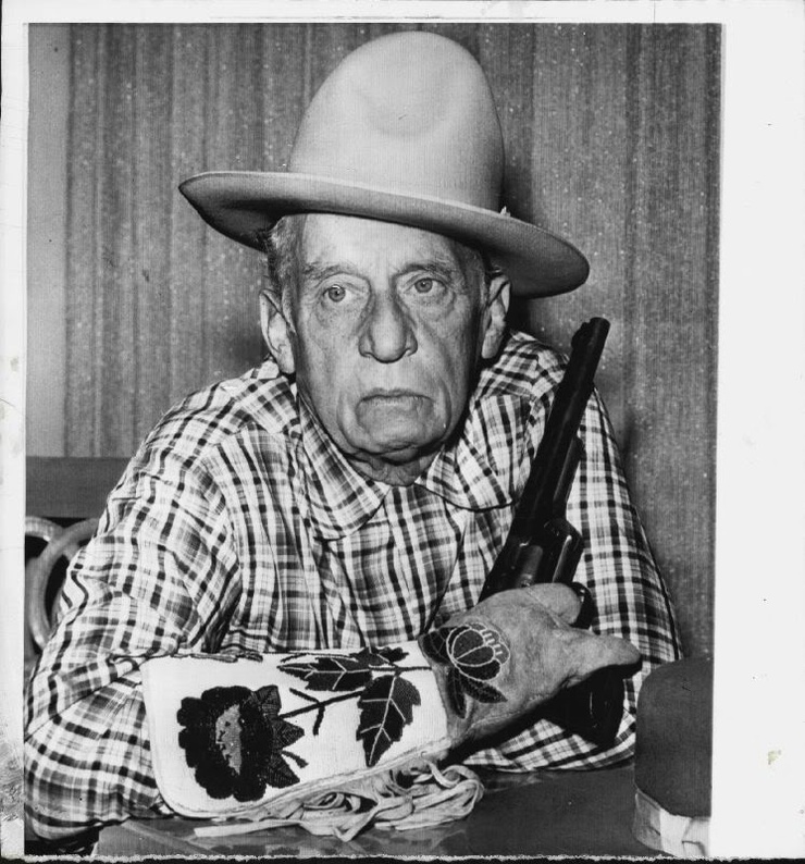 Picture of Raymond Hatton