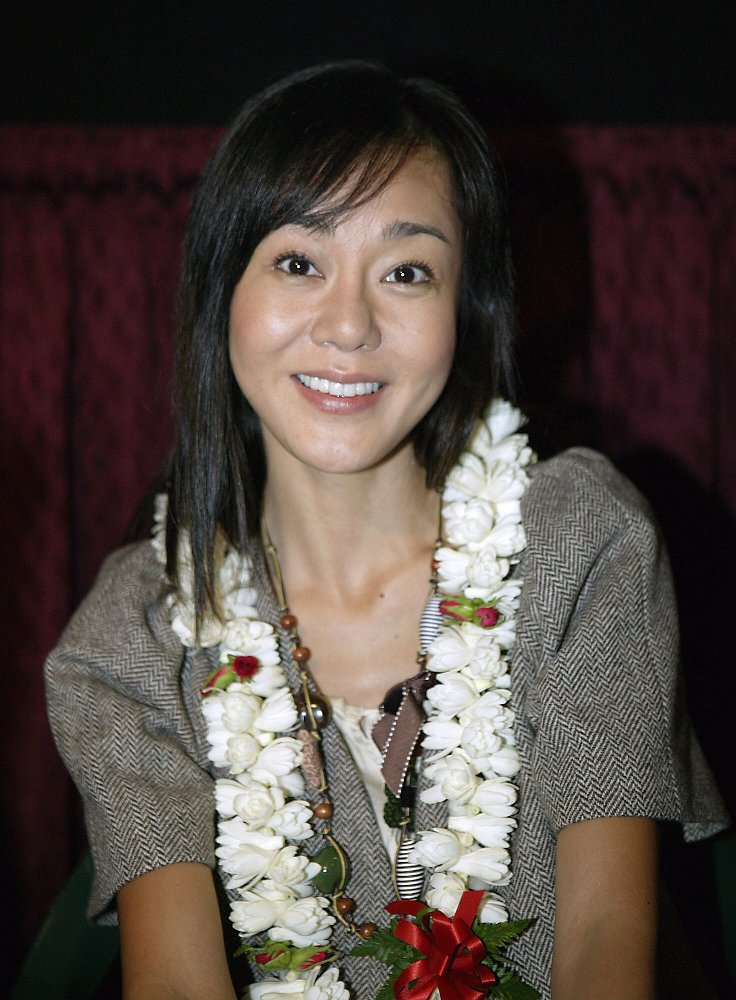 Picture of Yunjin Kim