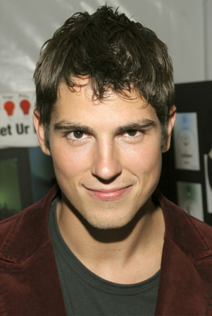 Sean Faris