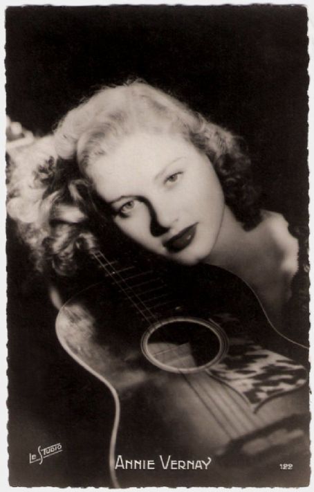 Picture of Annie Vernay