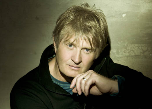 Picture of Tom Cochrane
