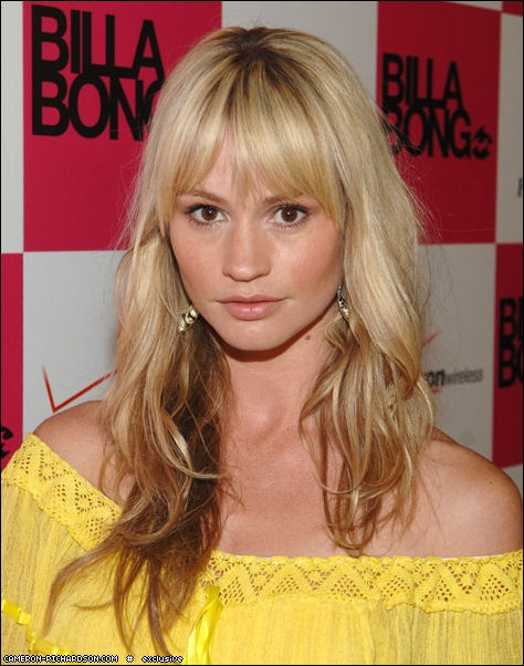 Cameron Richardson image