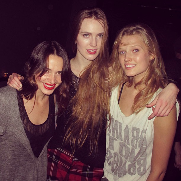 Picture of Toni Garrn