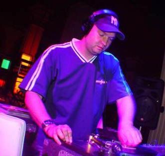 Picture of DJ Dan