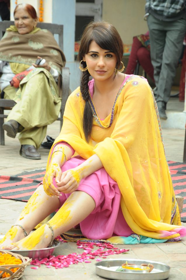 Image of Mandy Takhar