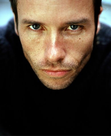 Picture of Guy Pearce