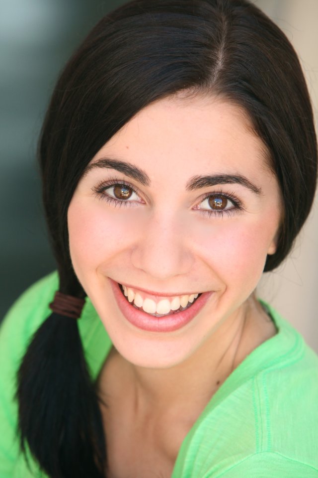 Picture of Lainey Lipson