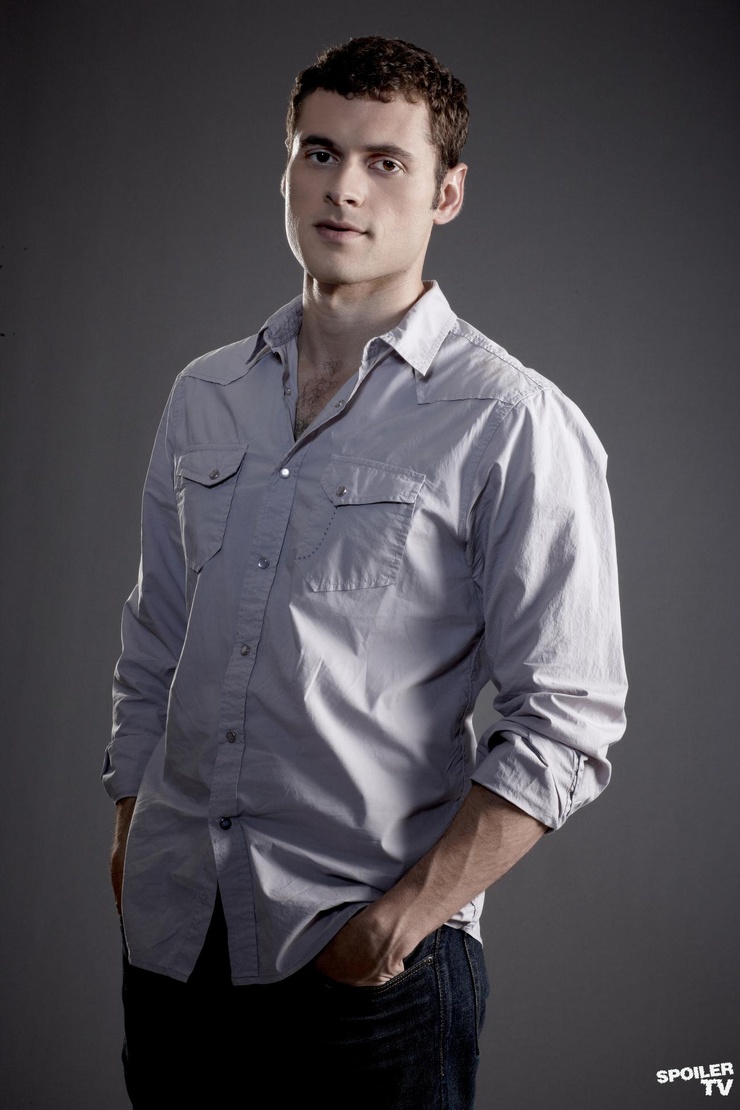 Picture of Adan Canto