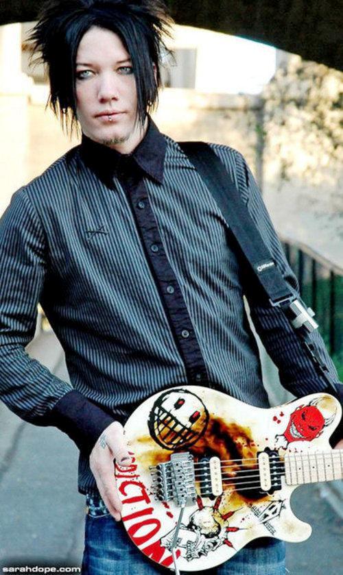 Picture of DJ Ashba