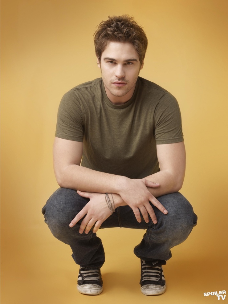 Picture of Grey Damon