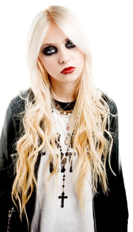 Picture of Taylor Momsen