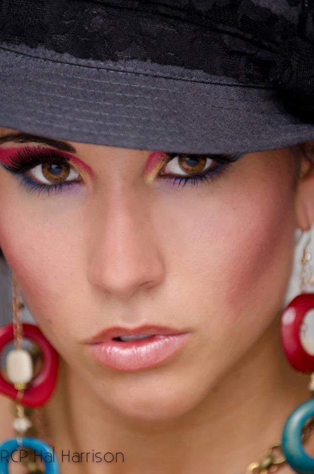 Picture of Alluring Look