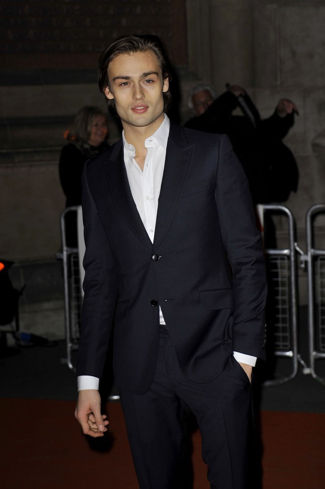 Picture of Douglas Booth